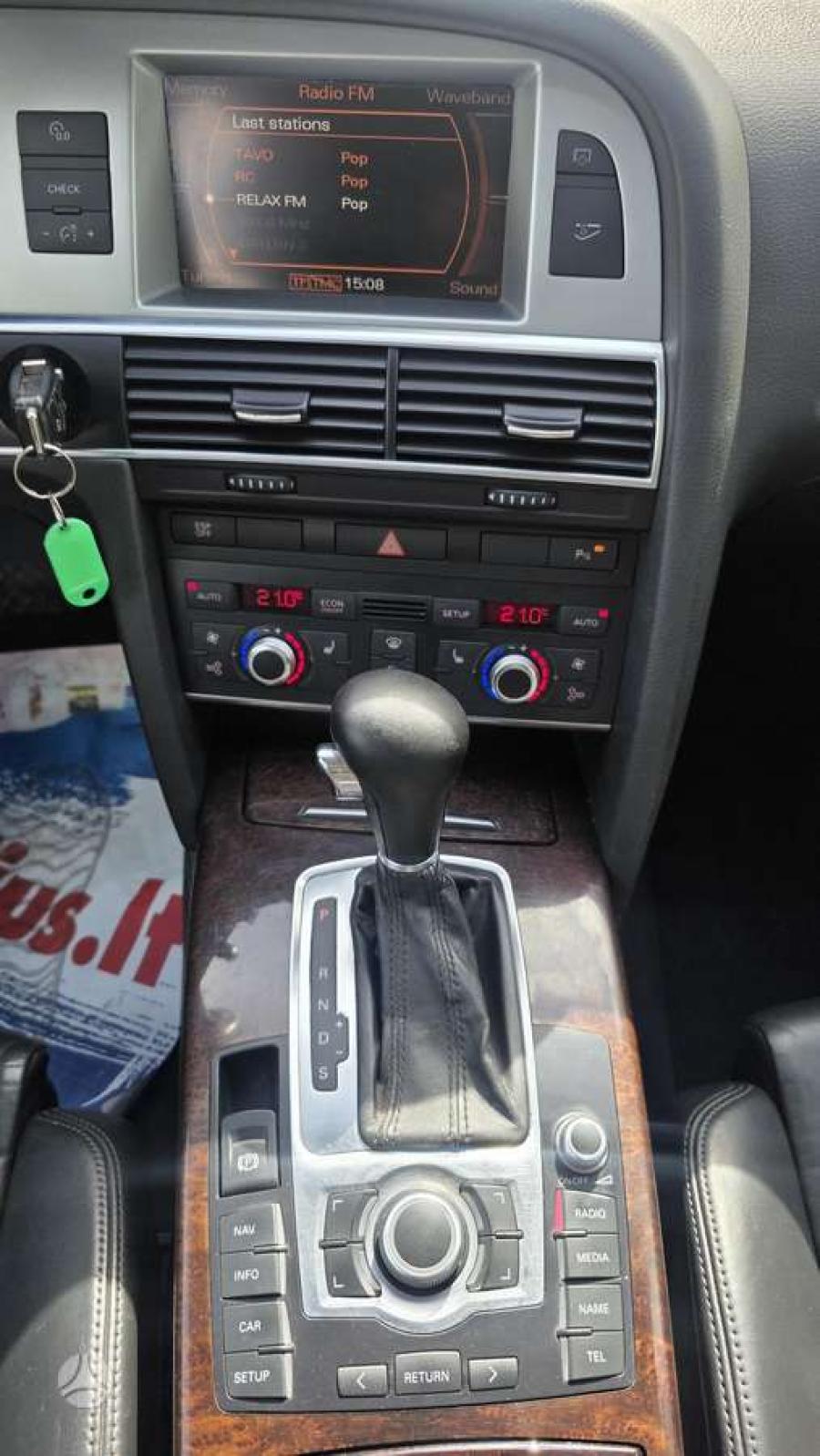 Melns Audi A6 Allroad 2009 Šauļi, ar dzinēja tilpumu 2.97 L un nobraukumu 289 tūkst. km par 5250 €, foto 22 vietnē AUTOMOTO.COM.LV