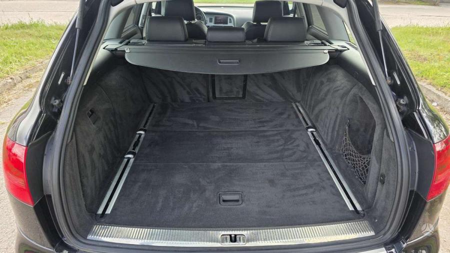 Melns Audi A6 Allroad 2009 Šauļi, ar dzinēja tilpumu 2.97 L un nobraukumu 289 tūkst. km par 5250 €, foto 35 vietnē AUTOMOTO.COM.LV