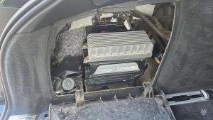 Melns Audi A6 Allroad 2009 Šauļi, ar dzinēja tilpumu 2.97 L un nobraukumu 289 tūkst. km par 5250 €, foto 37 vietnē AUTOMOTO.COM.LV