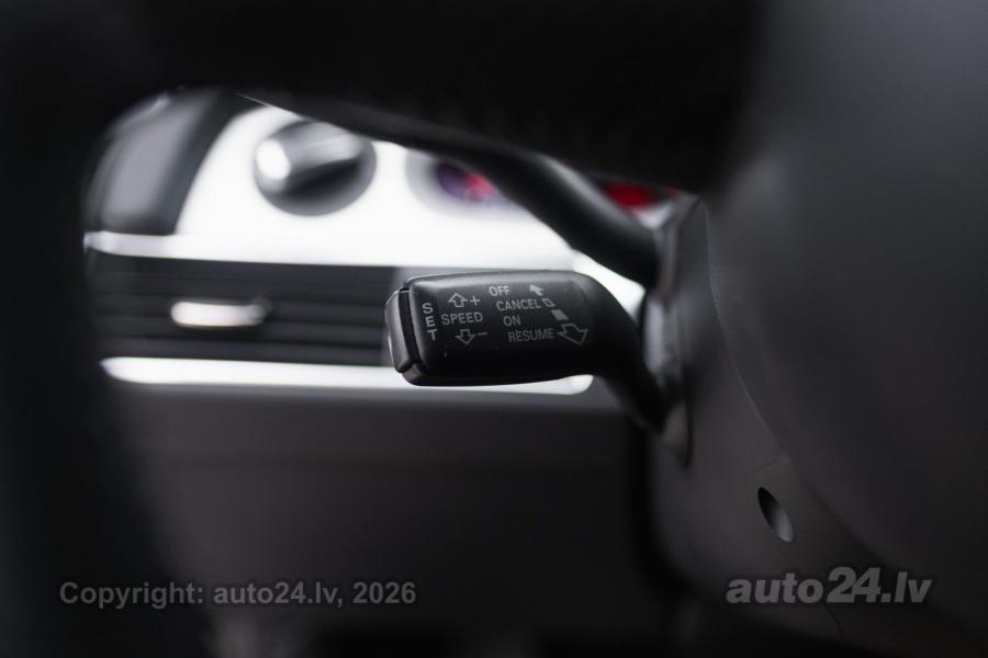 Black Audi A6 Allroad 2011 in Tallinn, with an engine capacity of 3.00 L and mileage of 253 thousand km for 4500 €, photo 17 on AUTOMOTO.COM.LV