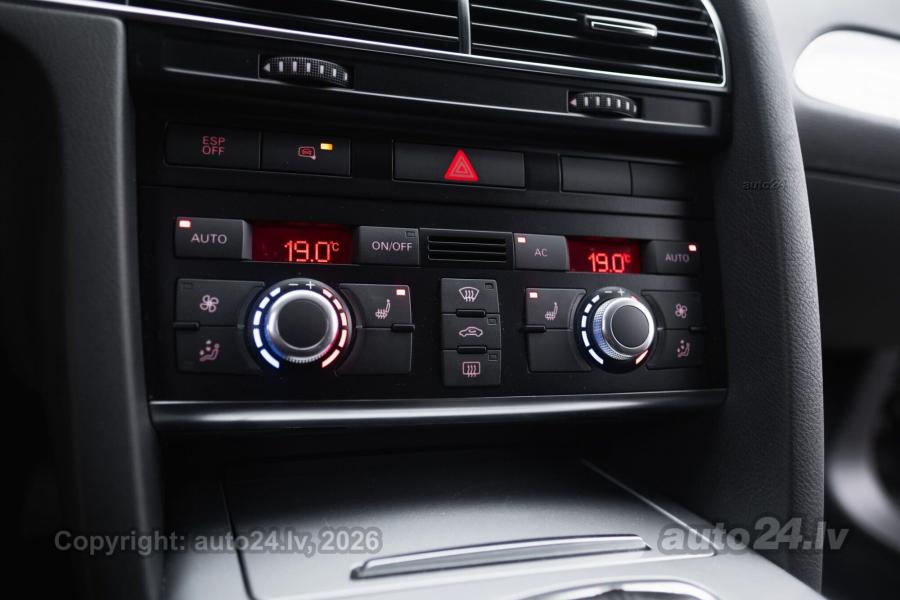 Black Audi A6 Allroad 2011 in Tallinn, with an engine capacity of 3.00 L and mileage of 253 thousand km for 4500 €, photo 21 on AUTOMOTO.COM.LV