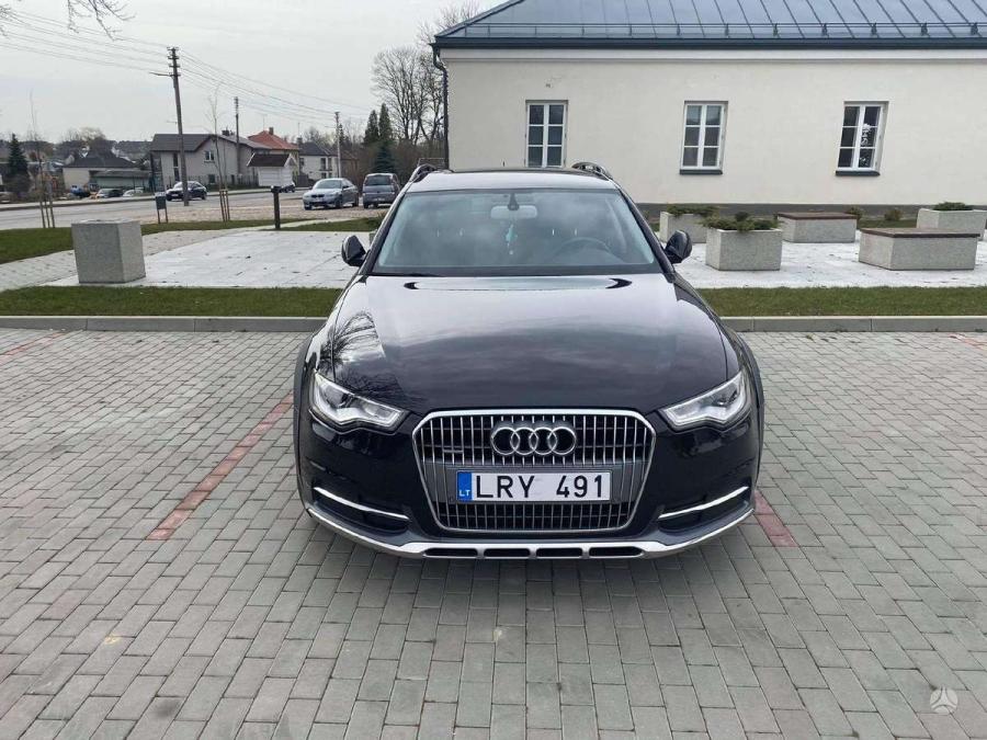 Melns Audi A6 Allroad 2012 Kauņa, ar dzinēja tilpumu 2.97 L un nobraukumu 439 tūkst. km par 10000 €, foto 7 vietnē AUTOMOTO.COM.LV