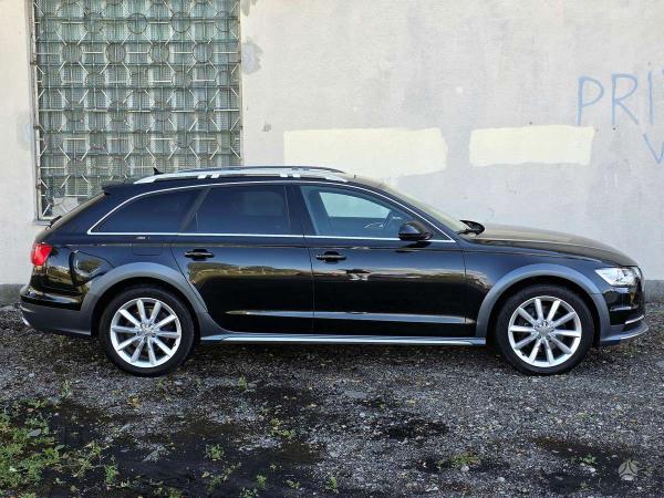 Black Audi A6 Allroad 2012 in Siauliai, with an engine capacity of 2.97 L and mileage of 243 thousand km for 11200 €, photo 2 on AUTOMOTO.COM.LV