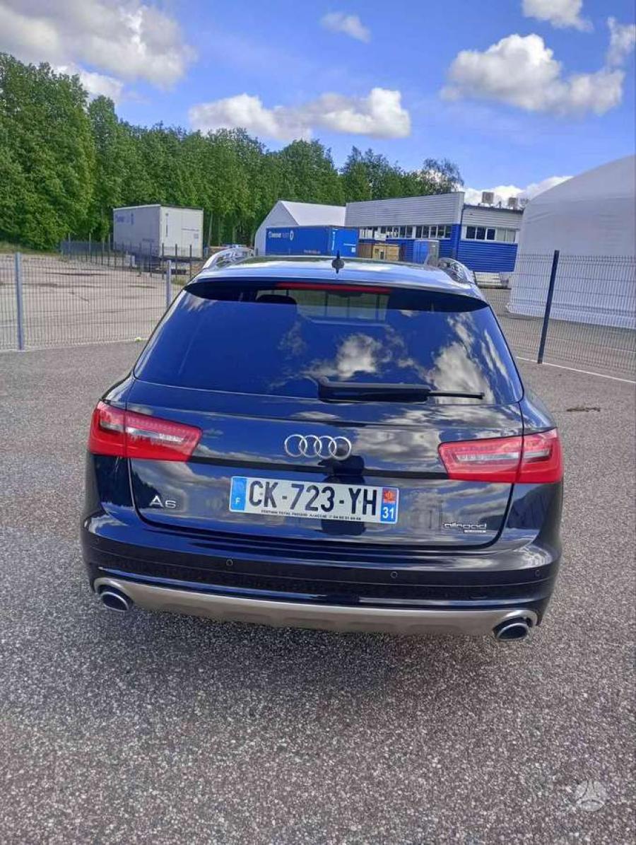 Melns Audi A6 Allroad 2012 Kauņa, ar dzinēja tilpumu 2.97 L un nobraukumu 300 tūkst. km par 9450 €, foto 8 vietnē AUTOMOTO.COM.LV