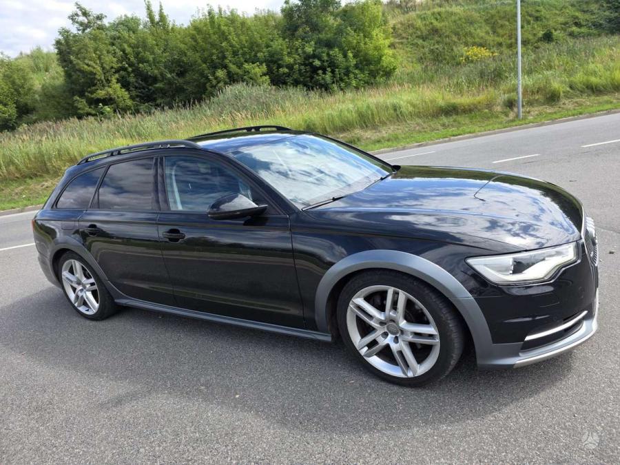 Black Audi A6 Allroad 2012 in Vilnius, with an engine capacity of 2.97 L and mileage of 324 thousand km for 10300 €, photo 3 on AUTOMOTO.COM.LV
