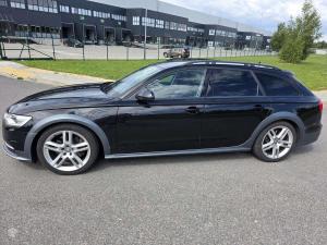 Black Audi A6 Allroad 2012 in Vilnius, with an engine capacity of 2.97 L and mileage of 324 thousand km for 10300 €, photo 5 on AUTOMOTO.COM.LV