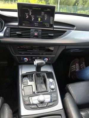 Black Audi A6 Allroad 2012 in Vilnius, with an engine capacity of 2.97 L and mileage of 324 thousand km for 10300 €, photo 12 on AUTOMOTO.COM.LV