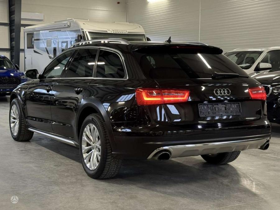 Black Audi A6 Allroad 2013 in Marijampole, with an engine capacity of 3.00 L and mileage of 230 thousand km for 14200 €, photo 6 on AUTOMOTO.COM.LV