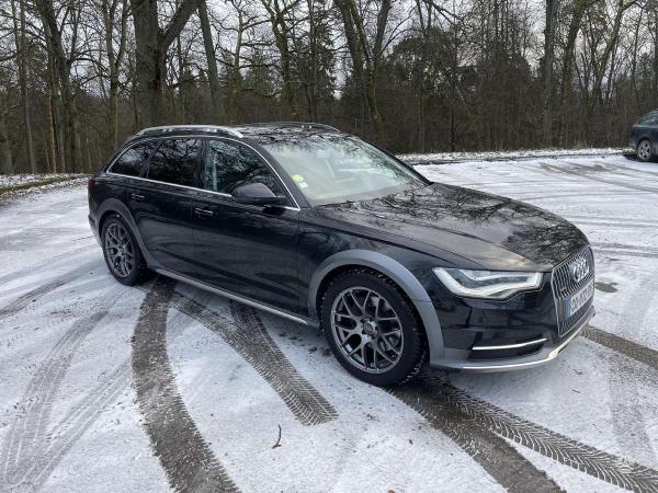 Melns Audi A6 Allroad 2013 Viļņa, ar dzinēja tilpumu 2.97 L un nobraukumu 273 tūkst. km par 11200 €, foto 3 vietnē AUTOMOTO.COM.LV