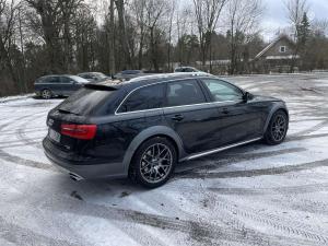 Melns Audi A6 Allroad 2013 Viļņa, ar dzinēja tilpumu 2.97 L un nobraukumu 273 tūkst. km par 11200 €, foto 4 vietnē AUTOMOTO.COM.LV