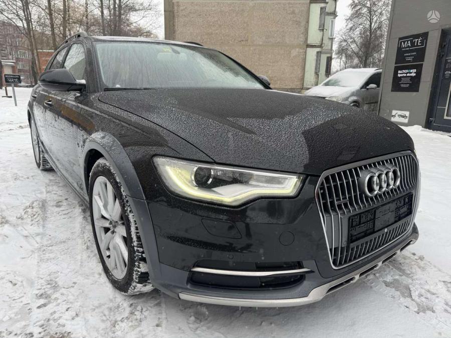 Black Audi A6 Allroad 2013 in Kaunas, with an engine capacity of 2.97 L and mileage of 267 thousand km for 10750 €, photo 1 on AUTOMOTO.COM.LV