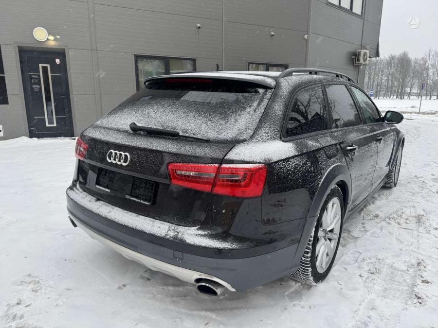 Black Audi A6 Allroad 2013 in Kaunas, with an engine capacity of 2.97 L and mileage of 267 thousand km for 10750 €, photo 5 on AUTOMOTO.COM.LV