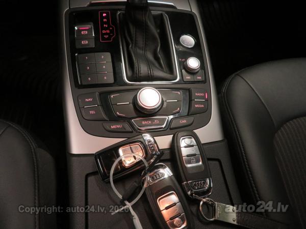 Melns Audi A6 Allroad 2013 Tallina, ar dzinēja tilpumu 3.00 L un nobraukumu 347 tūkst. km par 12500 €, foto 9 vietnē AUTOMOTO.COM.LV