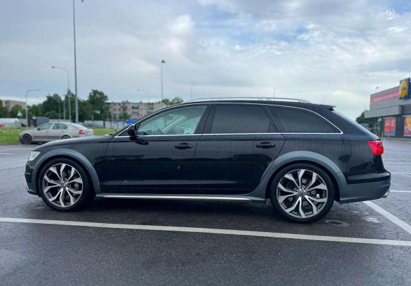 Black Audi A6 Allroad 2013 in Siauliai, with an engine capacity of 2.97 L and mileage of 376 thousand km for 10800 €, photo 3 on AUTOMOTO.COM.LV
