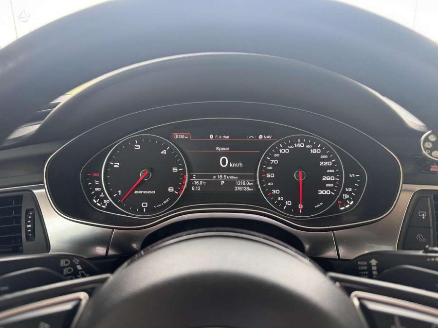 Black Audi A6 Allroad 2013 in Siauliai, with an engine capacity of 2.97 L and mileage of 376 thousand km for 10800 €, photo 12 on AUTOMOTO.COM.LV