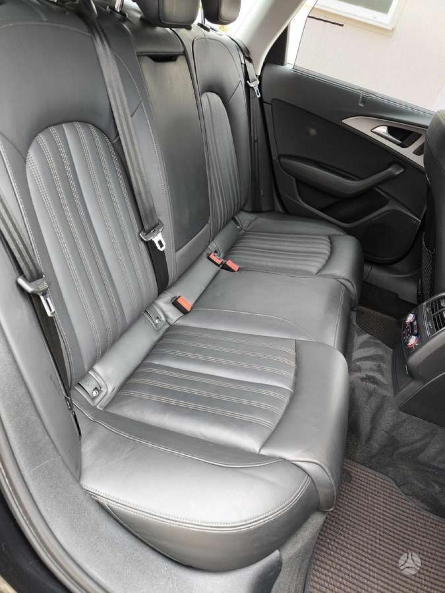 Black Audi A6 Allroad 2013 in Vilnius, with an engine capacity of 2.97 L and mileage of 278 thousand km for 10500 €, photo 17 on AUTOMOTO.COM.LV