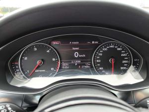 Black Audi A6 Allroad 2013 in Vilnius, with an engine capacity of 2.97 L and mileage of 278 thousand km for 10500 €, photo 24 on AUTOMOTO.COM.LV
