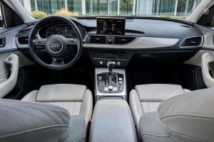 Black Audi A6 Allroad 2013 in Vilnius, with an engine capacity of 3.00 L and mileage of 267 thousand km for 11350 €, photo 12 on AUTOMOTO.COM.LV