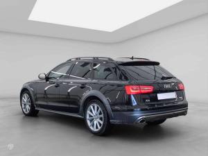 Black Audi A6 Allroad 2013 in Kaunas, with an engine capacity of 3.00 L and mileage of 200 thousand km for 11790 €, photo 3 on AUTOMOTO.COM.LV