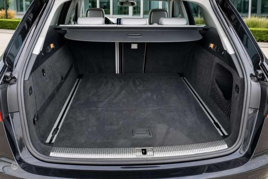 Melns Audi A6 Allroad 2013 Viļņa, ar dzinēja tilpumu 3.00 L un nobraukumu 267 tūkst. km par 11350 €, foto 18 vietnē AUTOMOTO.COM.LV