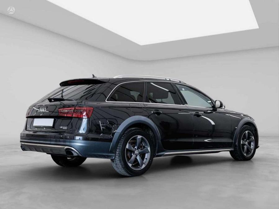 Melns Audi A6 Allroad 2013 Kauņa, ar dzinēja tilpumu 3.00 L un nobraukumu 204 tūkst. km par 11890 €, foto 4 vietnē AUTOMOTO.COM.LV