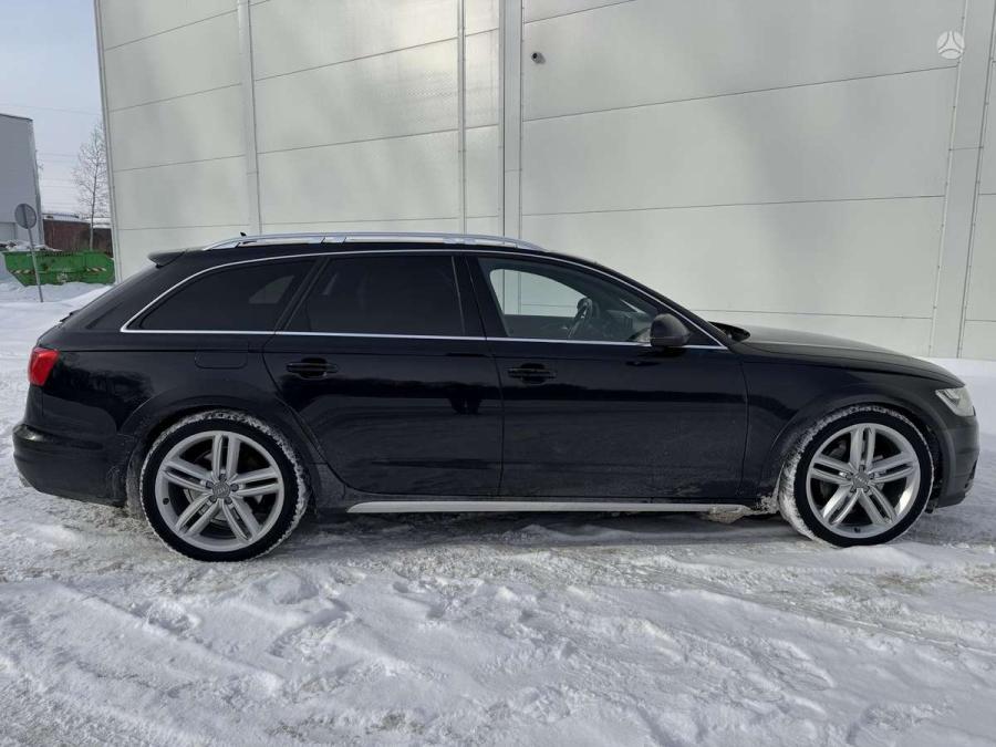 Melns Audi A6 Allroad 2014 Kauņa, ar dzinēja tilpumu 2.97 L un nobraukumu 325 tūkst. km par 14350 €, foto 5 vietnē AUTOMOTO.COM.LV