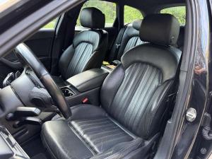 Black Audi A6 Allroad 2014 in Vilnius, with an engine capacity of 2.97 L and mileage of 212 thousand km for 11250 €, photo 17 on AUTOMOTO.COM.LV