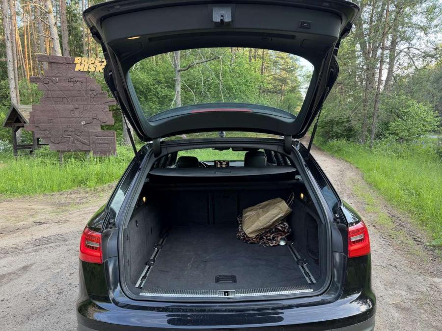 Black Audi A6 Allroad 2014 in Vilnius, with an engine capacity of 2.97 L and mileage of 212 thousand km for 11250 €, photo 24 on AUTOMOTO.COM.LV