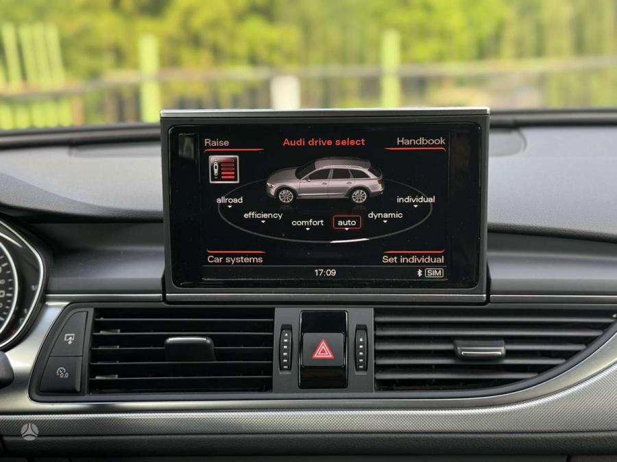 Black Audi A6 Allroad 2014 in Vilnius, with an engine capacity of 2.97 L and mileage of 267 thousand km for 13600 €, photo 7 on AUTOMOTO.COM.LV
