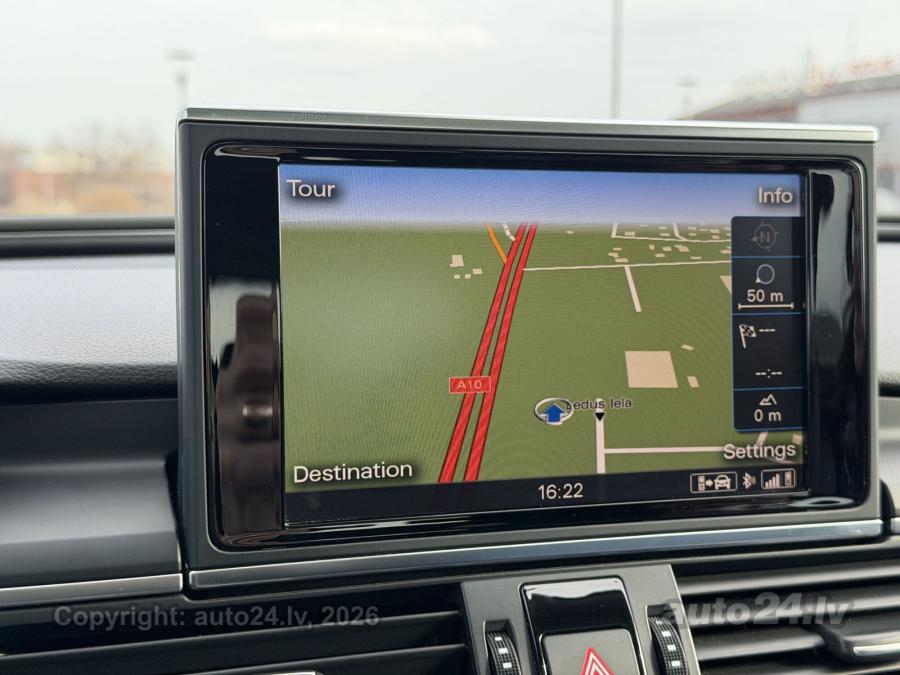 Black Audi A6 Allroad 2015 in Riga, with an engine capacity of 0.00 L and mileage of 352 thousand km for 12500 €, photo 15 on AUTOMOTO.COM.LV