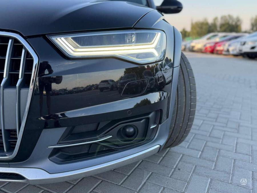 Black Audi A6 Allroad 2015 in Taurage, with an engine capacity of 2.97 L and mileage of 292 thousand km for 15900 €, photo 5 on AUTOMOTO.COM.LV
