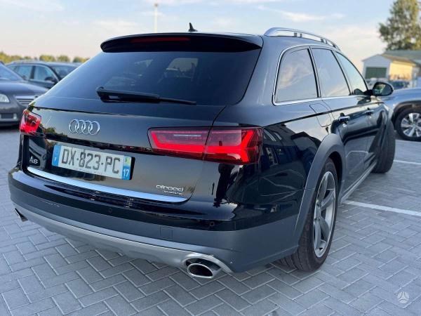 Black Audi A6 Allroad 2015 in Taurage, with an engine capacity of 2.97 L and mileage of 292 thousand km for 15900 €, photo 5 on AUTOMOTO.COM.LV