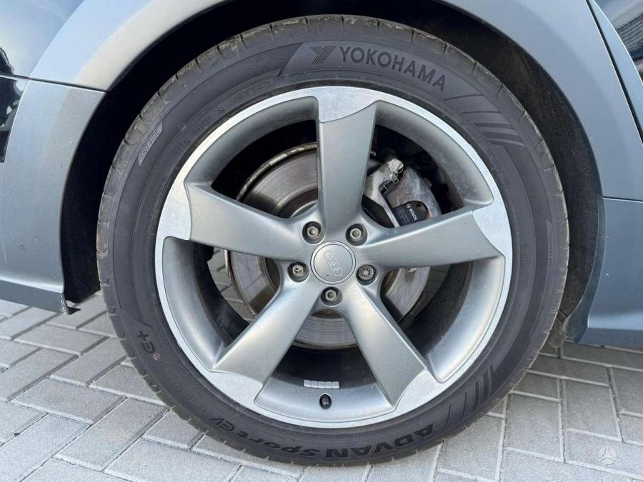 Black Audi A6 Allroad 2015 in Taurage, with an engine capacity of 2.97 L and mileage of 292 thousand km for 15900 €, photo 28 on AUTOMOTO.COM.LV