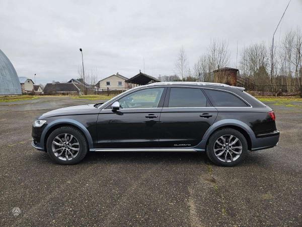 Black Audi A6 Allroad 2016 in Utena, with an engine capacity of 2.97 L and mileage of 237 thousand km for 13999 €, photo 4 on AUTOMOTO.COM.LV