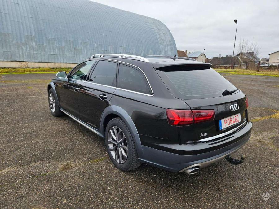 Melns Audi A6 Allroad 2016 Utena, ar dzinēja tilpumu 2.97 L un nobraukumu 237 tūkst. km par 13999 €, foto 7 vietnē AUTOMOTO.COM.LV