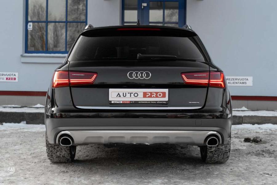 Black Audi A6 Allroad 2016 in Vilnius, with an engine capacity of 2.97 L and mileage of 283 thousand km for 15999 €, photo 8 on AUTOMOTO.COM.LV
