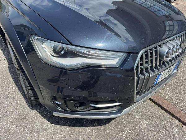 Melns Audi A6 Allroad 2016 Kauņa, ar dzinēja tilpumu 3.00 L un nobraukumu 257 tūkst. km par 12950 €, foto 5 vietnē AUTOMOTO.COM.LV