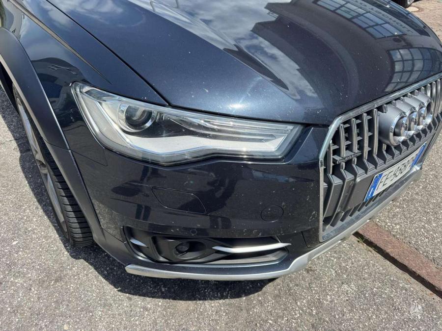 Black Audi A6 Allroad 2016 in Kaunas, with an engine capacity of 3.00 L and mileage of 257 thousand km for 12950 €, photo 6 on AUTOMOTO.COM.LV