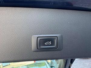 Black Audi A6 Allroad 2016 in Kaunas, with an engine capacity of 3.00 L and mileage of 257 thousand km for 12950 €, photo 20 on AUTOMOTO.COM.LV