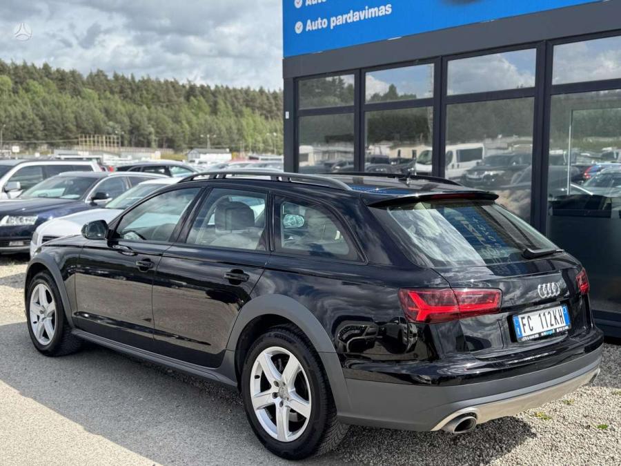 Black Audi A6 Allroad 2016 in Vilnius, with an engine capacity of 3.00 L and mileage of 245 thousand km for 12950 €, photo 4 on AUTOMOTO.COM.LV