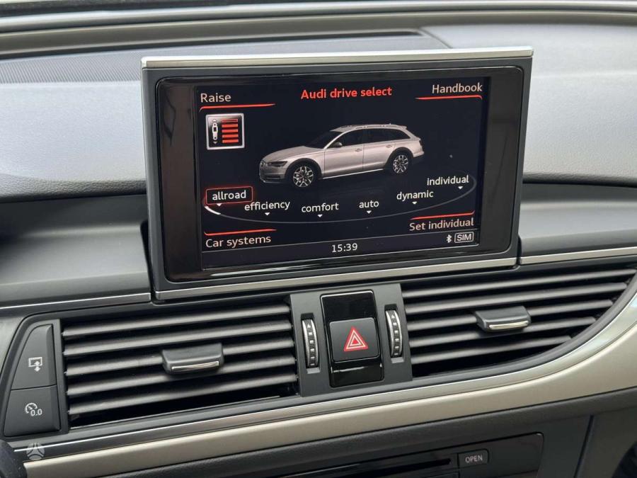 Black Audi A6 Allroad 2016 in Vilnius, with an engine capacity of 3.00 L and mileage of 245 thousand km for 12950 €, photo 16 on AUTOMOTO.COM.LV