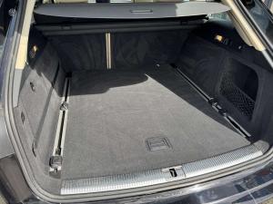Black Audi A6 Allroad 2016 in Vilnius, with an engine capacity of 3.00 L and mileage of 245 thousand km for 12950 €, photo 17 on AUTOMOTO.COM.LV