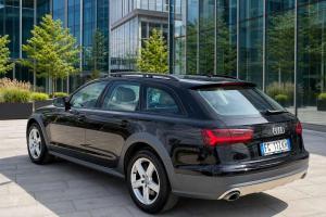 Black Audi A6 Allroad 2016 in Vilnius, with an engine capacity of 3.00 L and mileage of 245 thousand km for 12950 €, photo 4 on AUTOMOTO.COM.LV