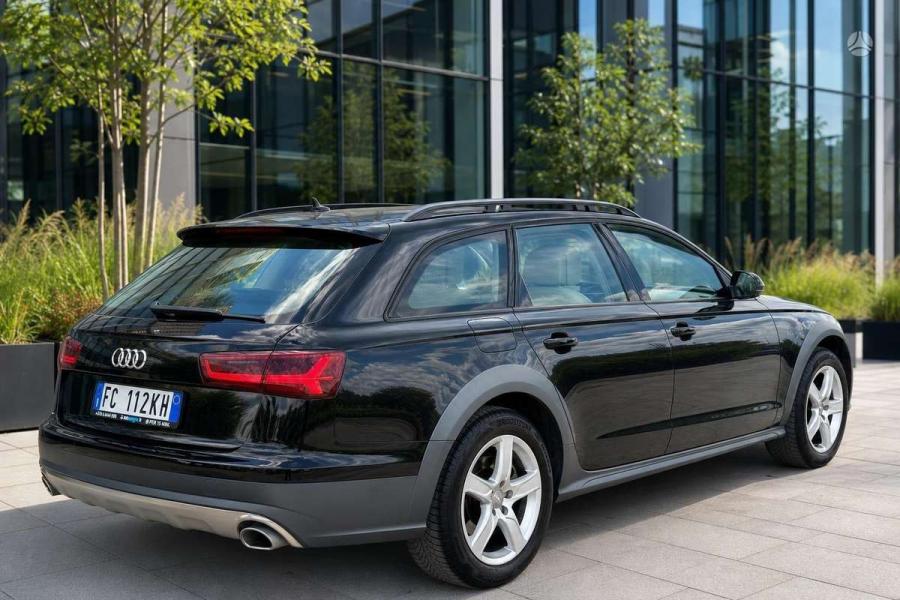 Black Audi A6 Allroad 2016 in Vilnius, with an engine capacity of 3.00 L and mileage of 245 thousand km for 12950 €, photo 5 on AUTOMOTO.COM.LV