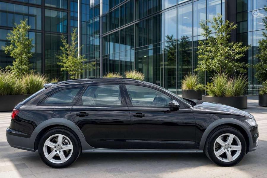 Black Audi A6 Allroad 2016 in Vilnius, with an engine capacity of 3.00 L and mileage of 245 thousand km for 12950 €, photo 7 on AUTOMOTO.COM.LV