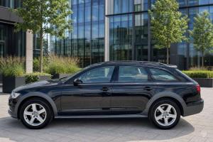 Black Audi A6 Allroad 2016 in Vilnius, with an engine capacity of 3.00 L and mileage of 245 thousand km for 12950 €, photo 6 on AUTOMOTO.COM.LV
