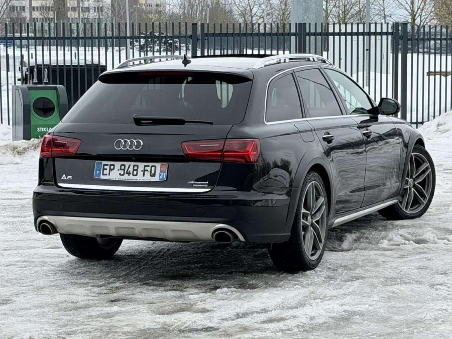 Melns Audi A6 Allroad 2017 Jonava, ar dzinēja tilpumu 2.97 L un nobraukumu 257 tūkst. km par 18990 €, foto 10 vietnē AUTOMOTO.COM.LV