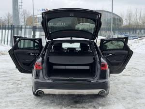 Melns Audi A6 Allroad 2017 Jonava, ar dzinēja tilpumu 2.97 L un nobraukumu 257 tūkst. km par 18990 €, foto 32 vietnē AUTOMOTO.COM.LV