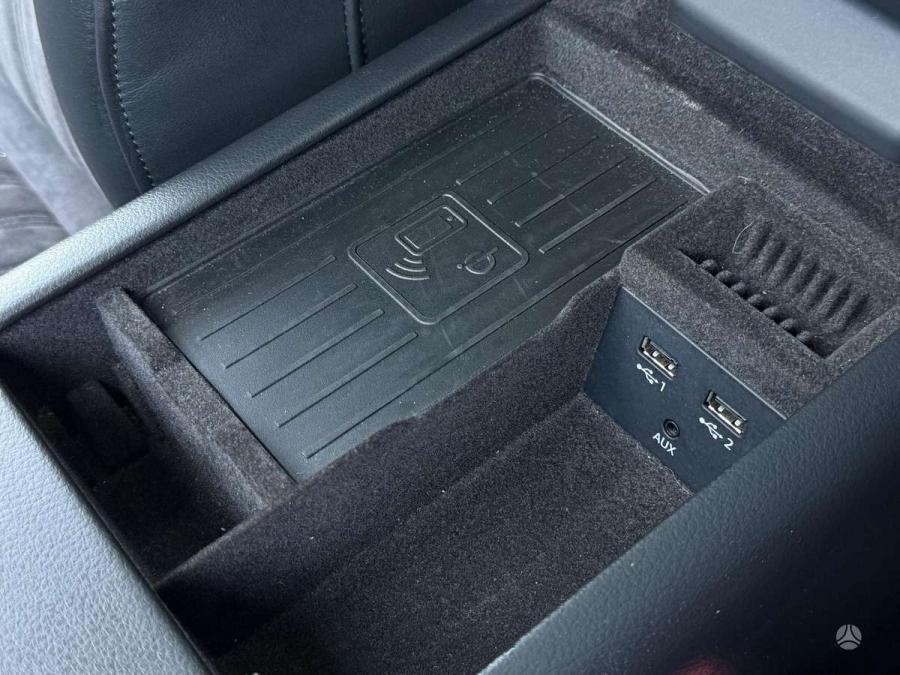 Black Audi A6 Allroad 2017 in Jonava, with an engine capacity of 2.97 L and mileage of 210 thousand km for 19999 €, photo 32 on AUTOMOTO.COM.LV