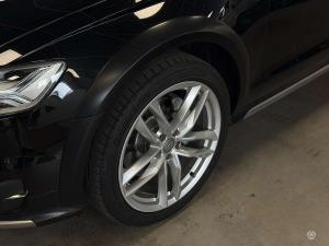 Black Audi A6 Allroad 2017 in Klaipeda, with an engine capacity of 2.97 L and mileage of 338 thousand km for 17250 €, photo 24 on AUTOMOTO.COM.LV